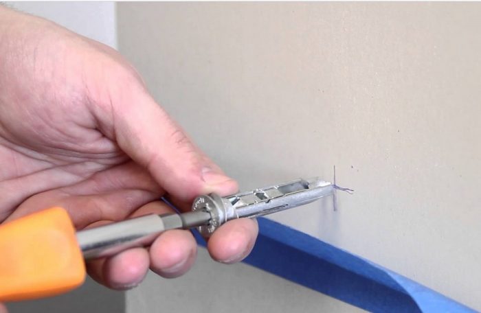 Mounting a Mirror on Drywall — Top 8 Ways For Savvy Handyman