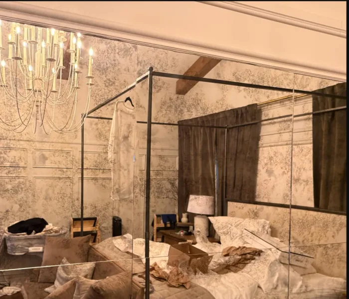 Antique Mirror tiles 5 Units of 22''x22'' for Nicole Dorris – Müller ...